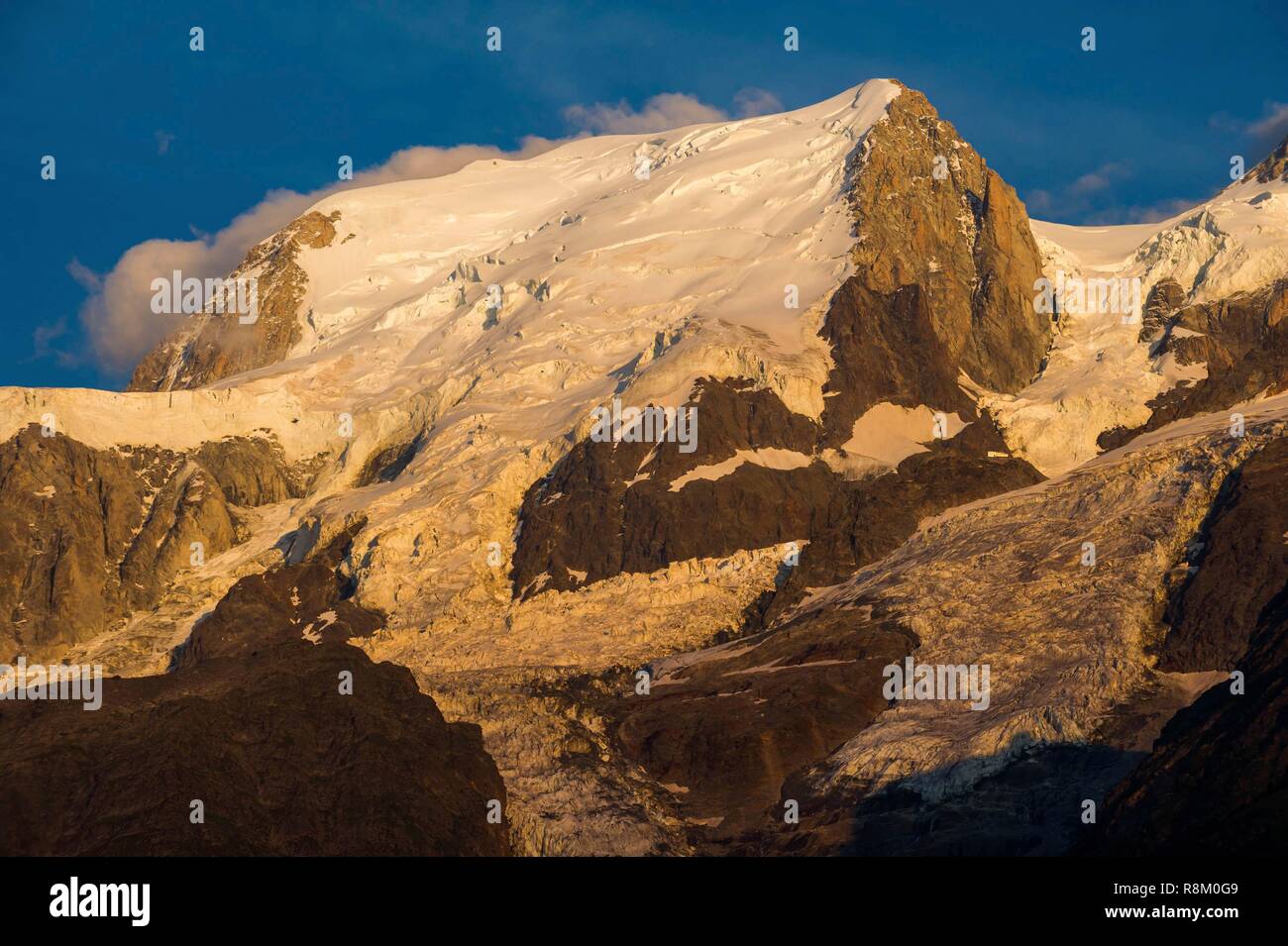 Mont blanc massif grands mulets hi-res stock photography and images - Alamy