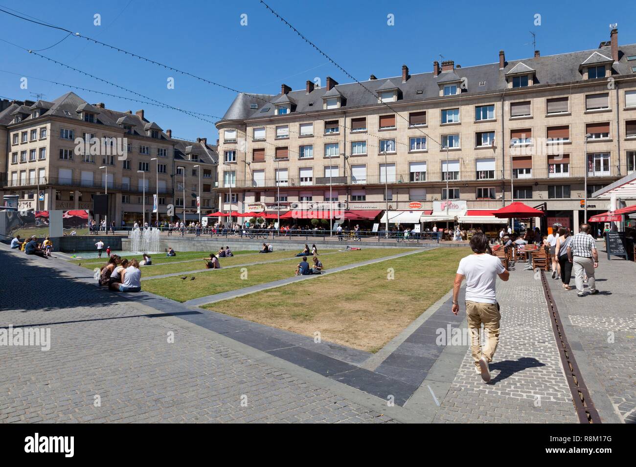 France, Somme, Amiens, place Gambetta Stock Photo - Alamy