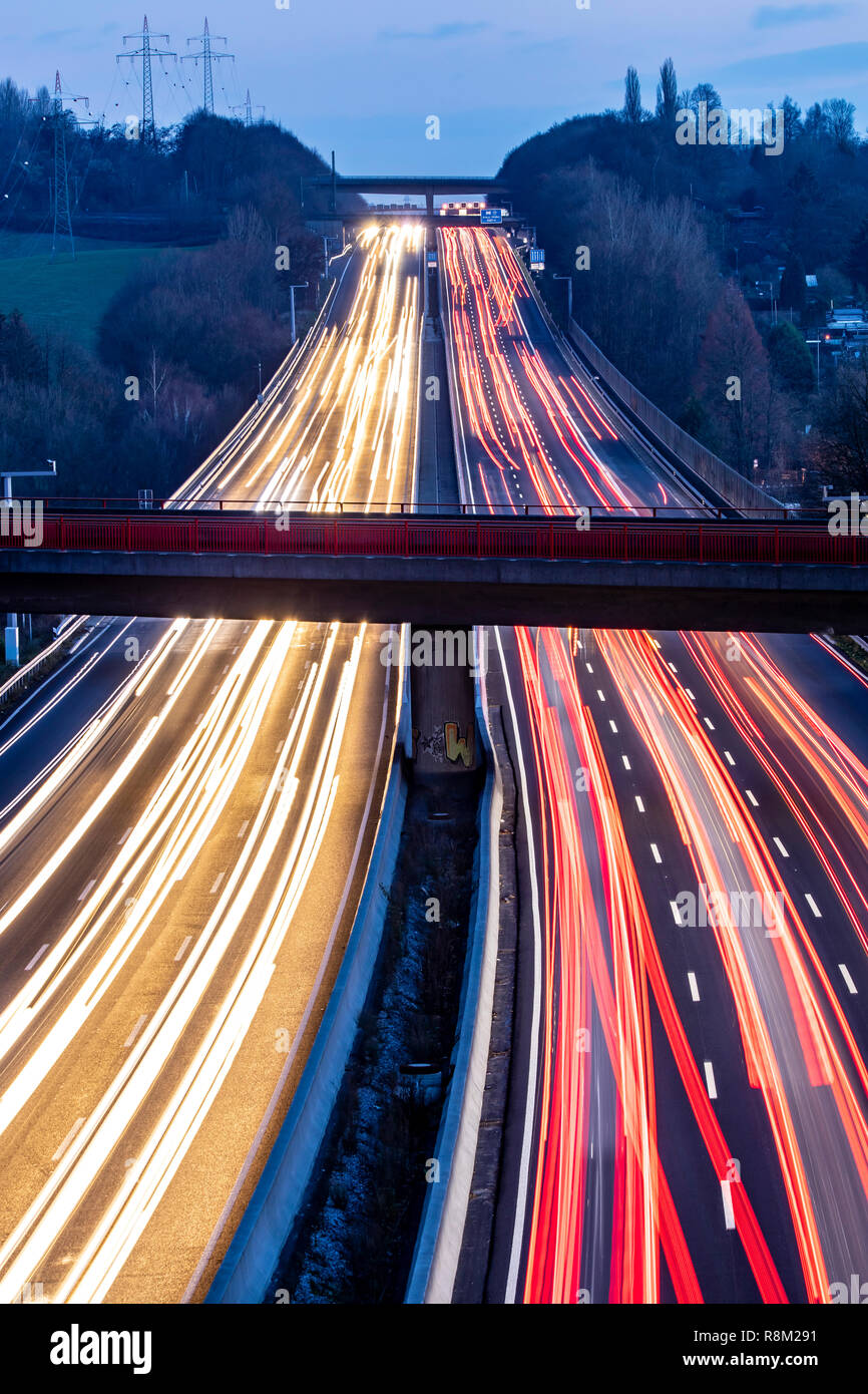 Autobahn, A3 motorway between DŸsseldorf and Leverkusen, near Erkrath ...