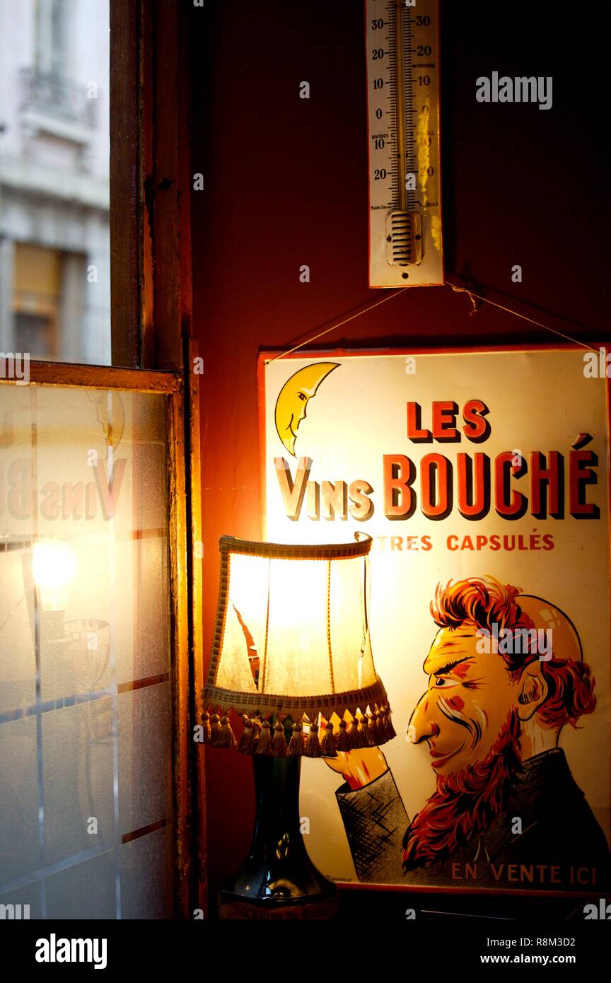 France, Rhone, Lyon, Bouchon Lyonnais Chez Hugon Stock Photo - Alamy