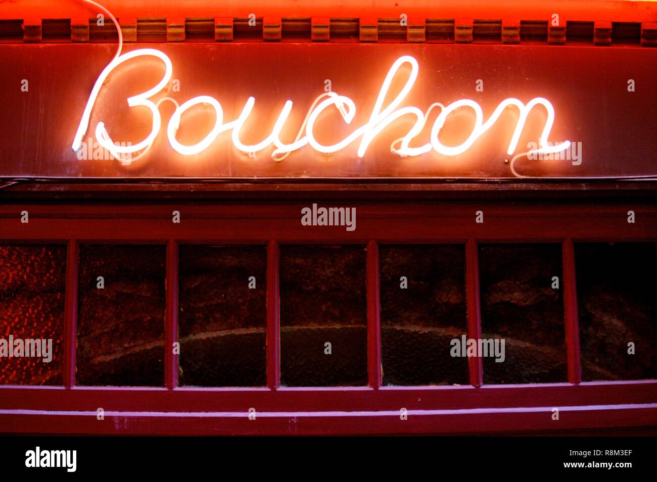 France, Rhone, Lyon, Bouchon Lyonnais Chez Paul Stock Photo - Alamy