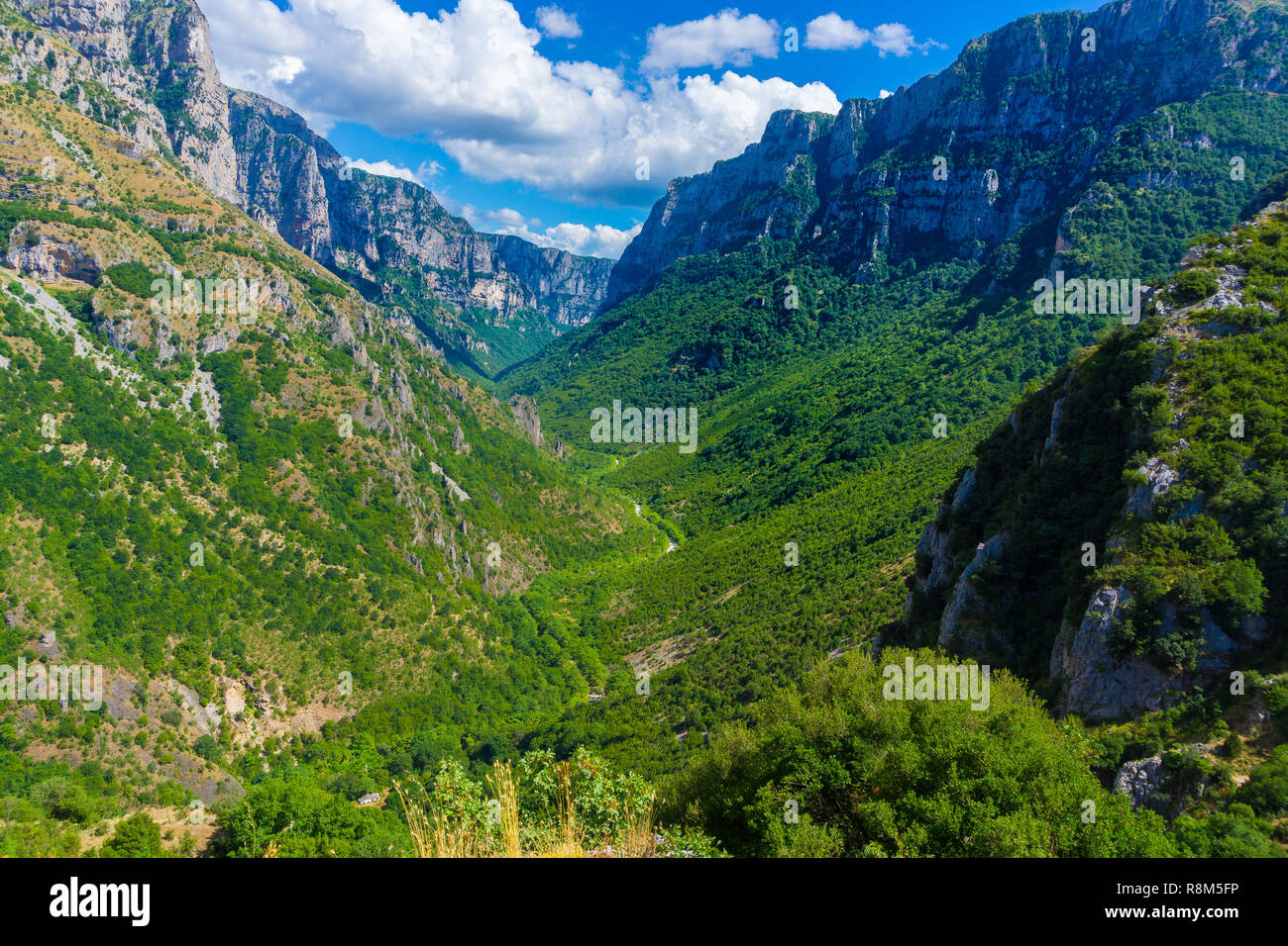 1100 meters hi-res stock photography and images - Alamy