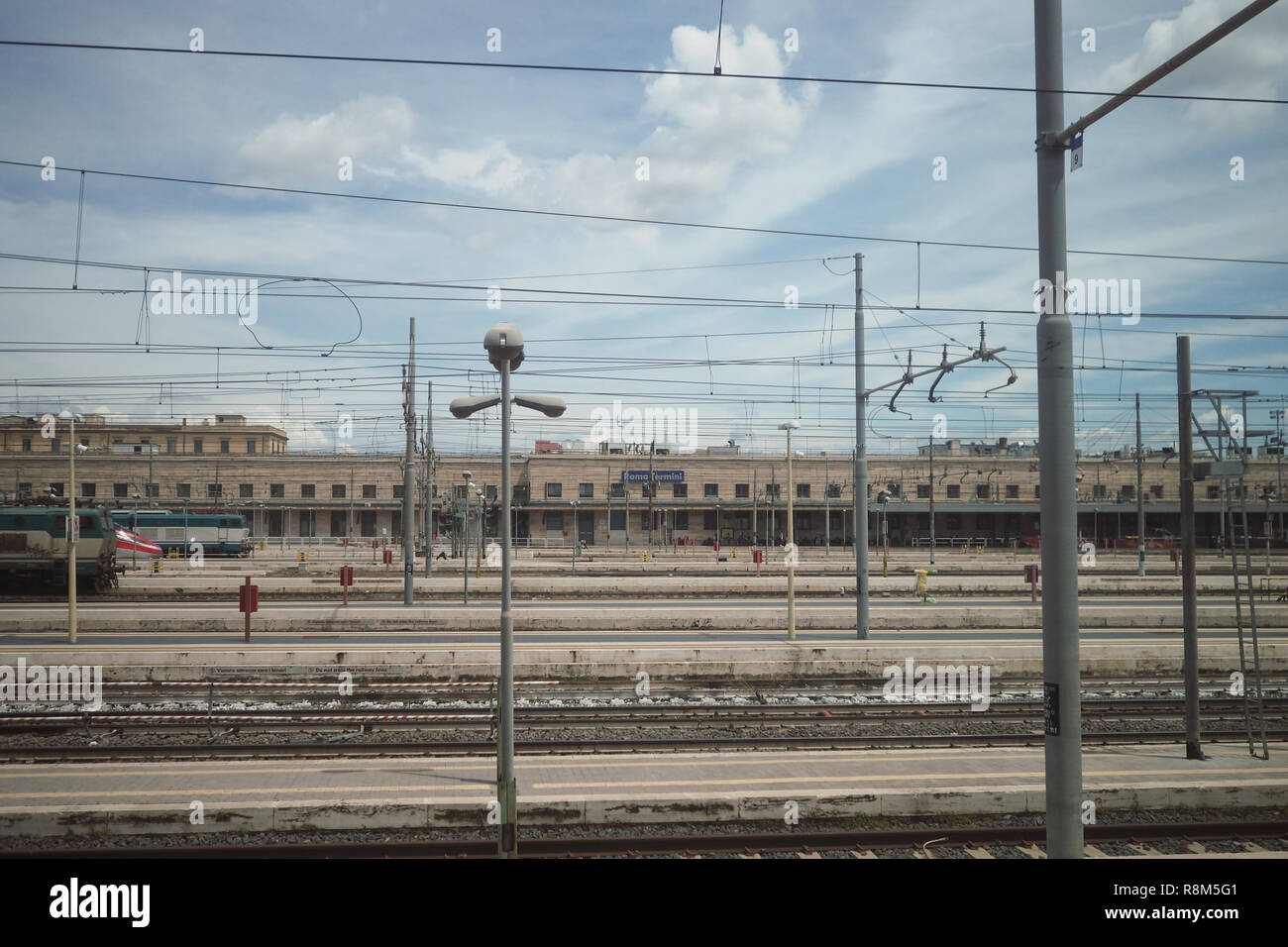 Terminal railway station rome italy hi-res stock photography and images ...