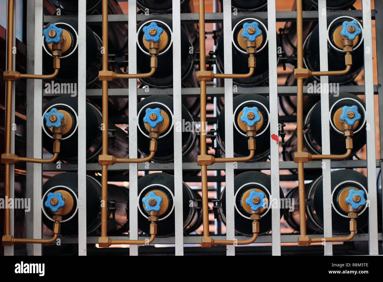 Steam valve hi-res stock photography and images - Alamy