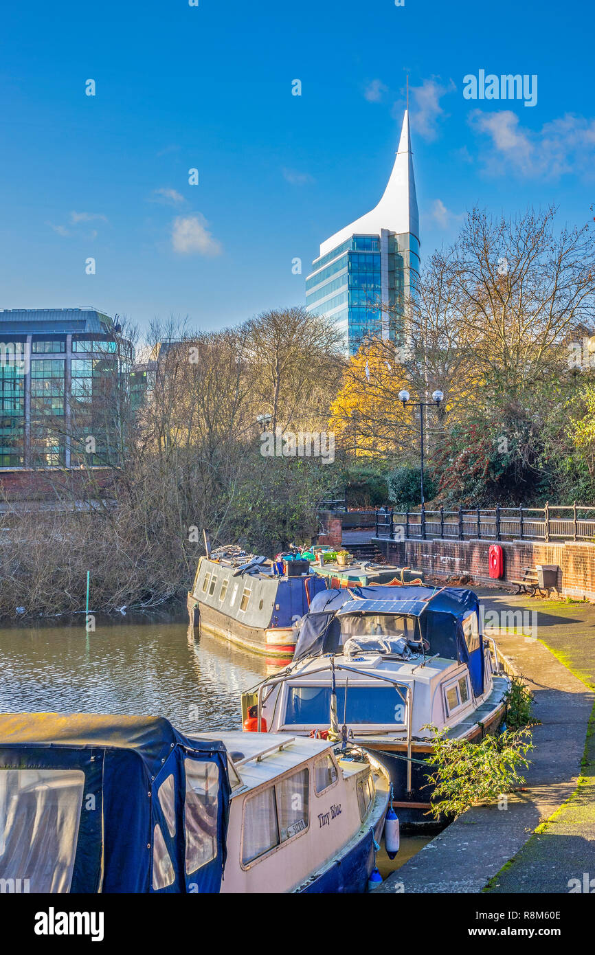 Skyscraper Reading Berkshire High Resolution Stock Photography and ...