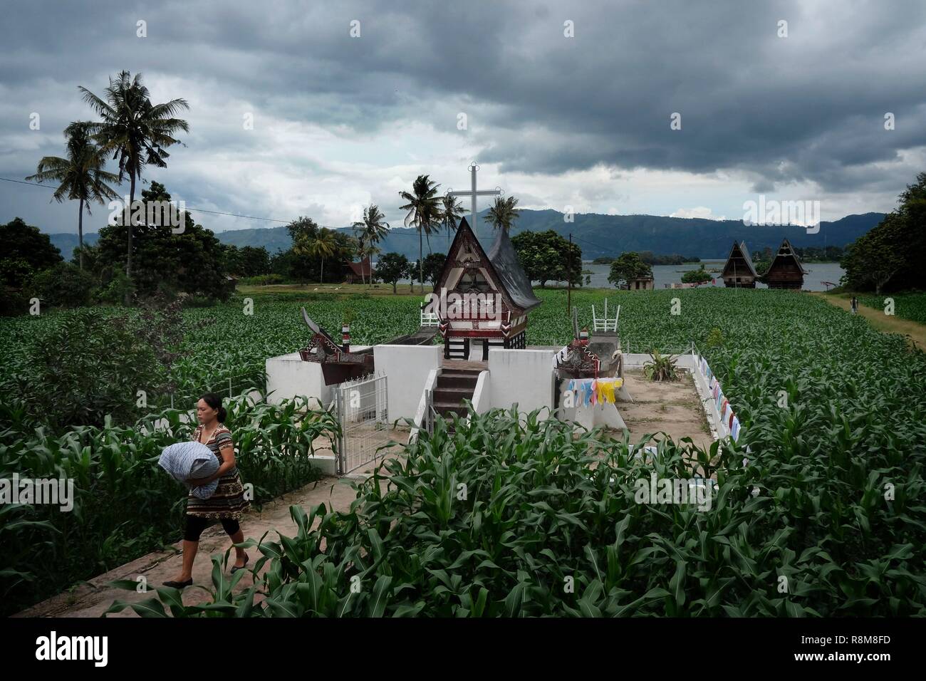 Batak village hi-res stock photography and images - Alamy