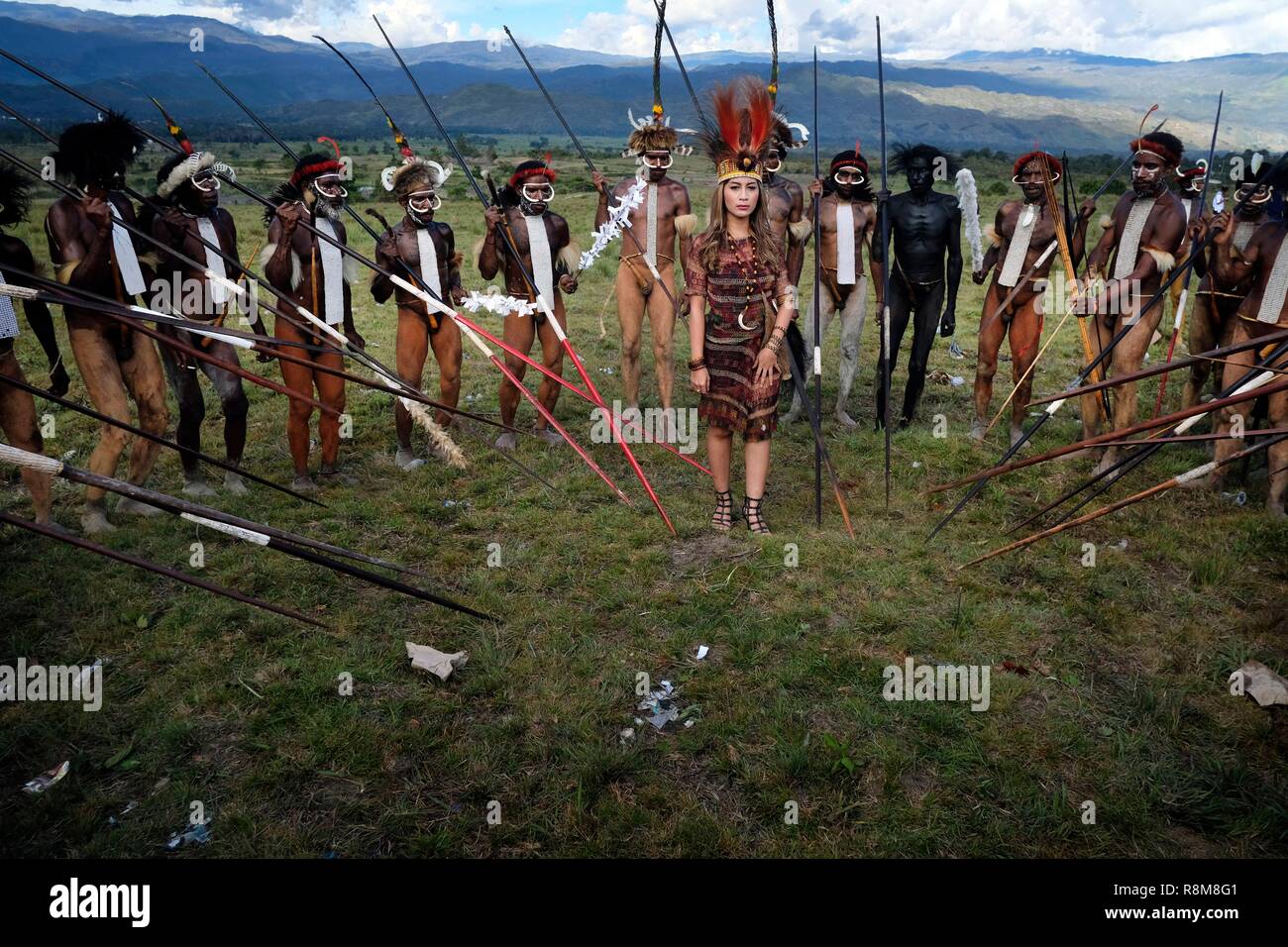 Yali Tribe High Resolution Stock Photography and Images - Alamy
