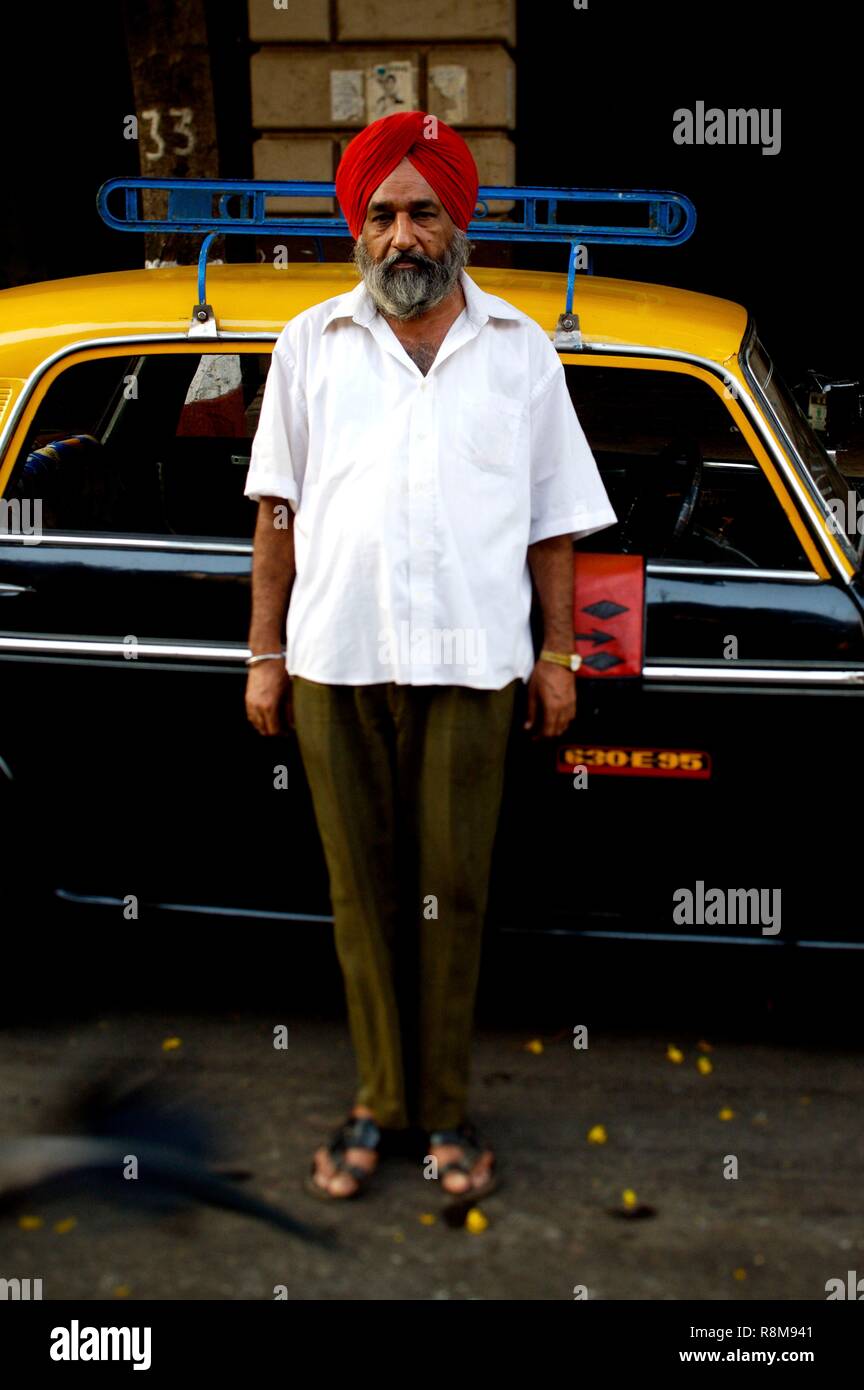 India, Maharashtra state, Mumbai (Bombay), taxi Stock Photo - Alamy