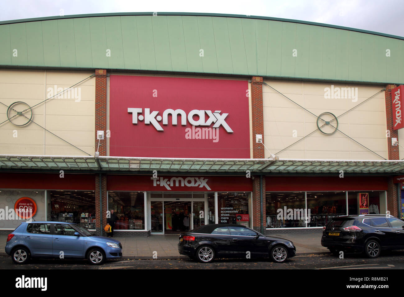Tk Maxx Logo Stock Photos & Tk Maxx Logo Stock Images - Alamy