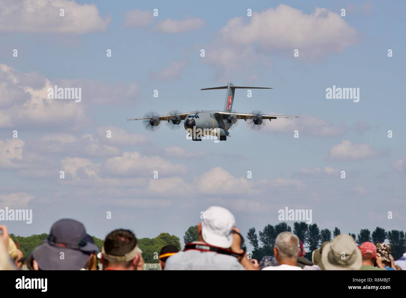 Royal Air Force Airbus A400M Atlas landing at RAF Fairford Stock Photo ...
