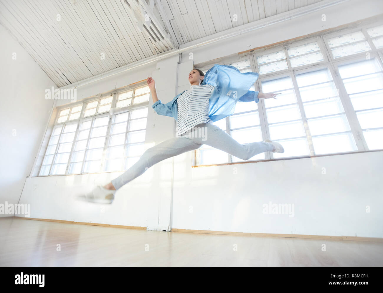 Woman dancing at gym hi-res stock photography and images - Alamy
