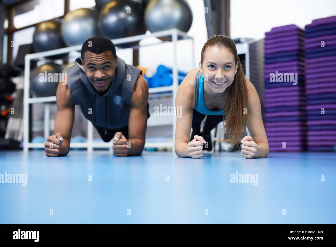 Practice plank hi-res stock photography and images - Alamy