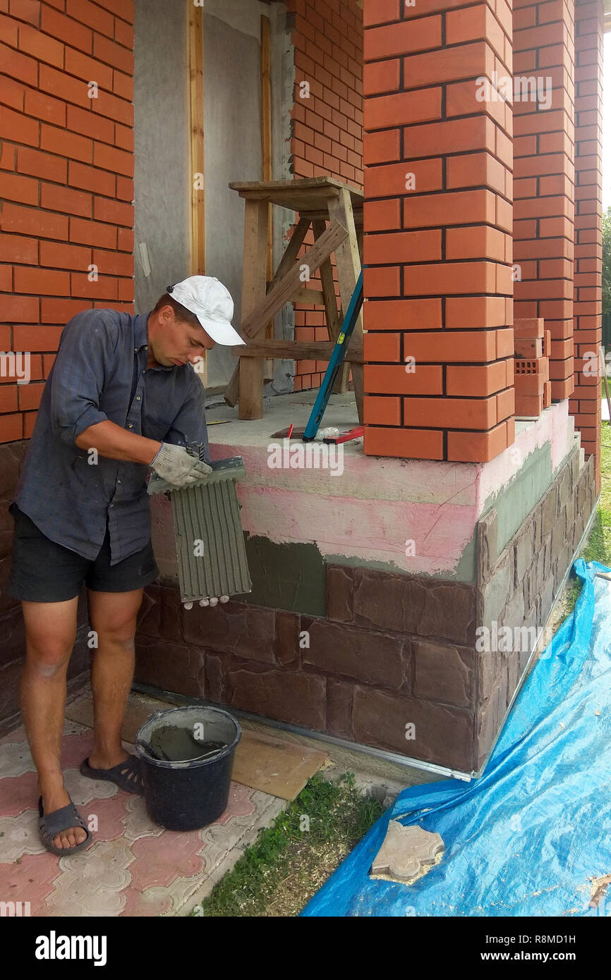 Process installing sandstone decorative hi-res stock photography and ...