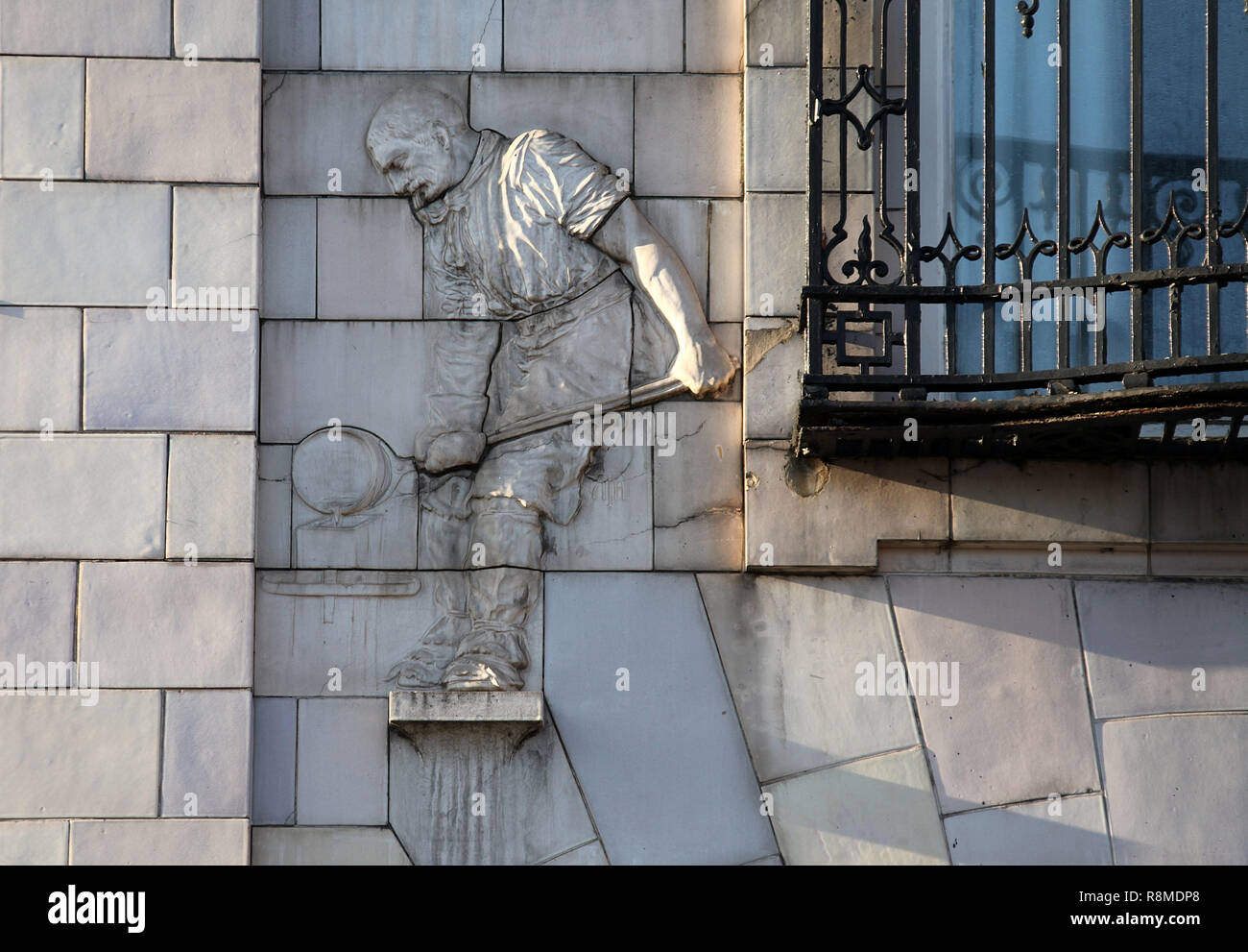 Facade of the silversmiths hi-res stock photography and images - Alamy