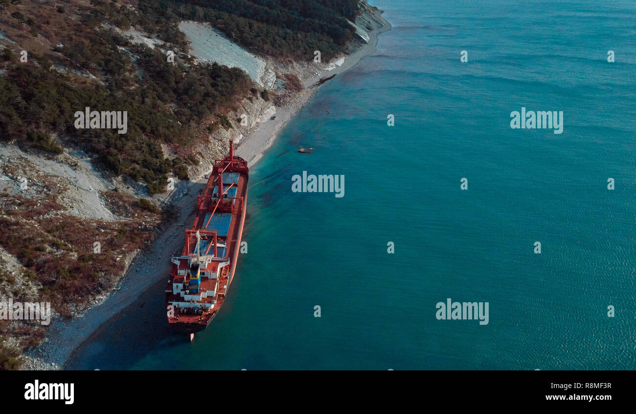cargo ship stranded Stock Photo - Alamy
