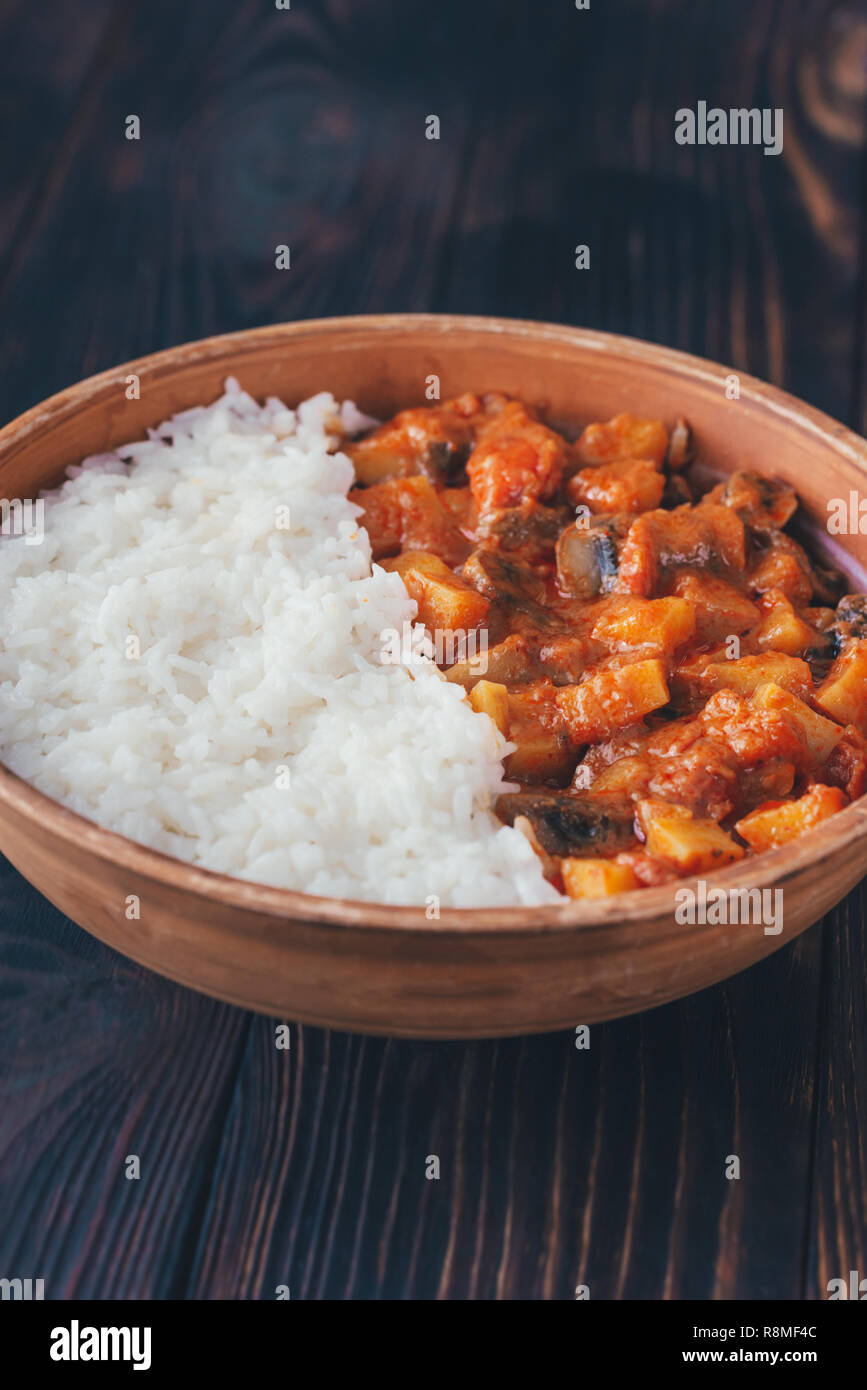 Thai red vegetable curry Stock Photo - Alamy
