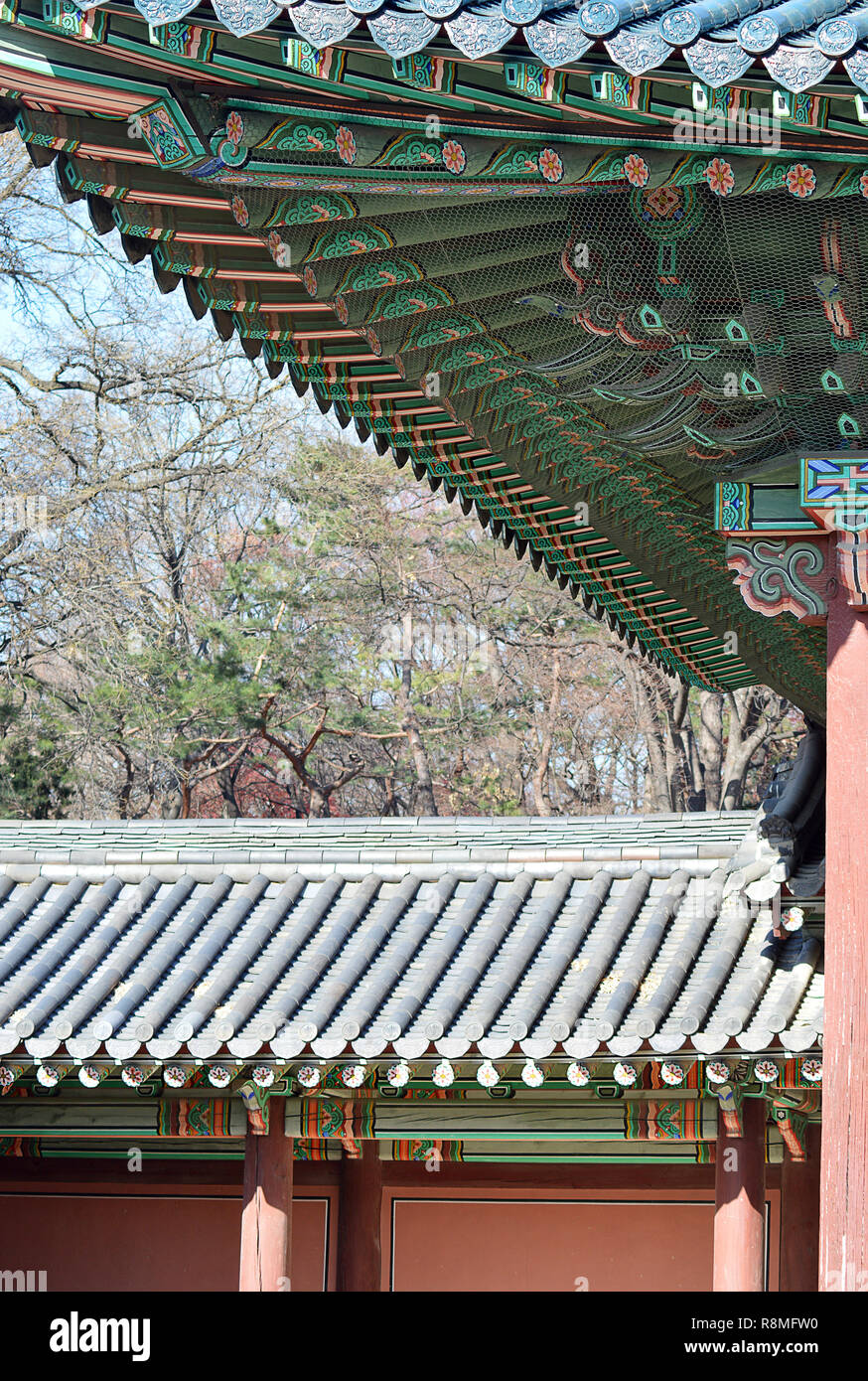 Joseon dynasty korean architecture hi-res stock photography and images ...