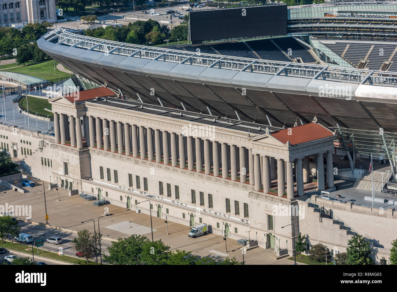 Chicago soldier field stadium aerial hi-res stock photography and ...