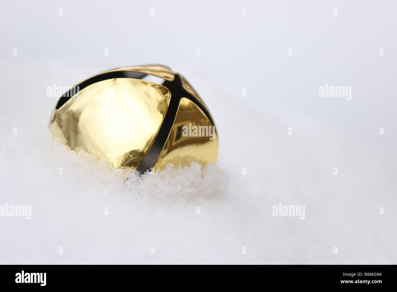Bell snow hi-res stock photography and images - Alamy