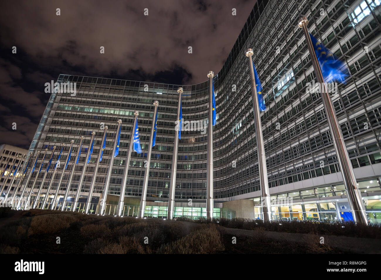 European commission building brussels hi-res stock photography and ...