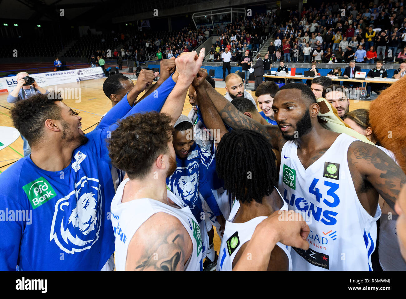 Psk circle hi-res stock photography and images - Alamy