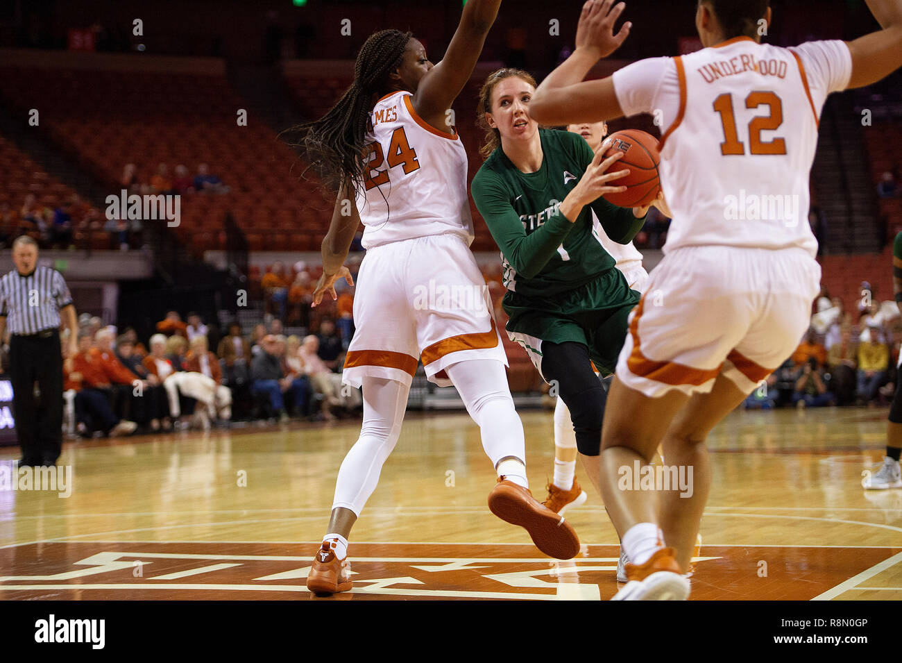 Sarah sagerer hi-res stock photography and images - Alamy