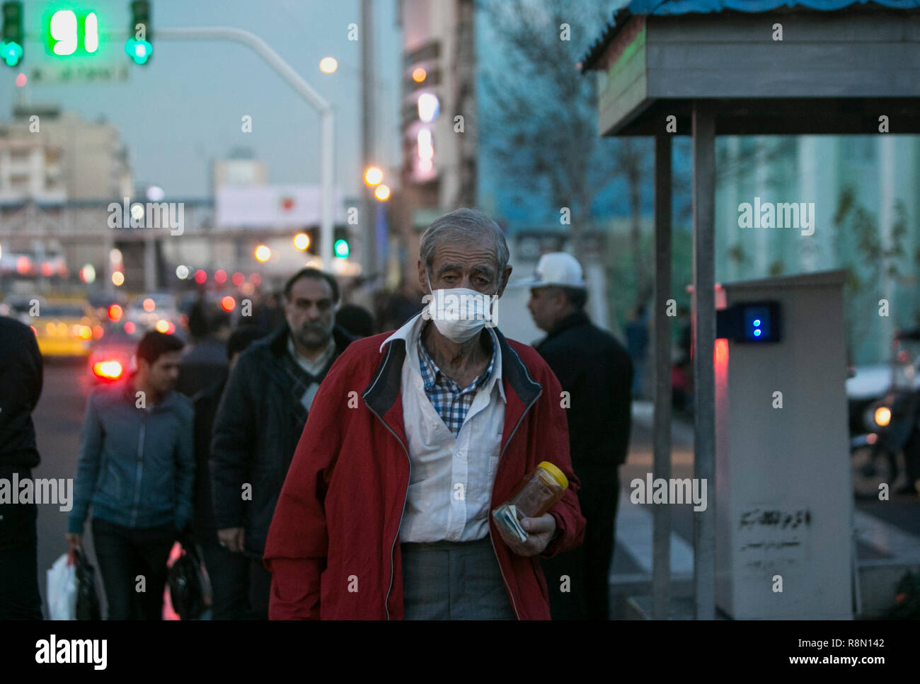 Tehran iran pollution hi-res stock photography and images - Alamy