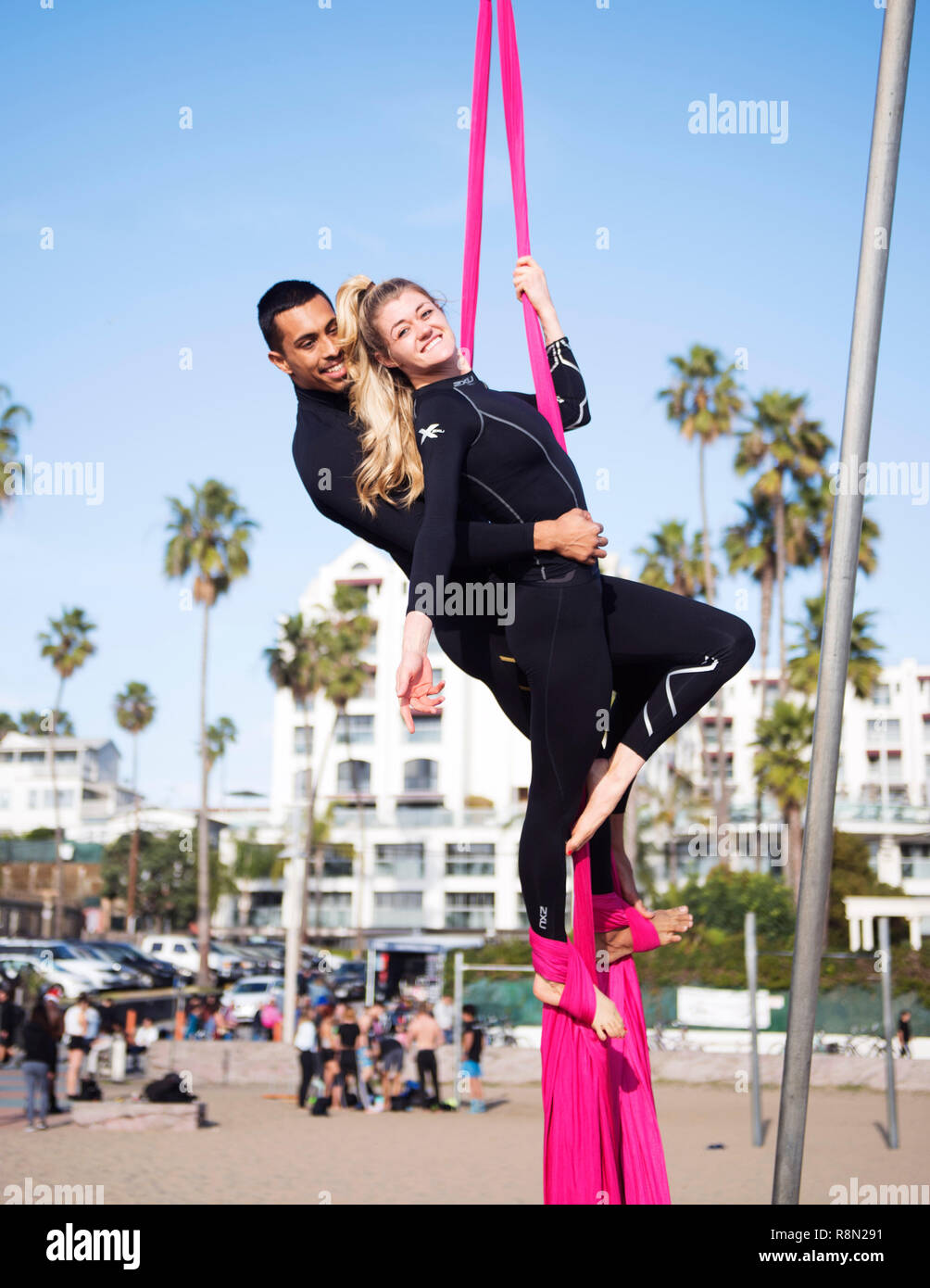 Aerialists practice hi-res stock photography and images - Alamy