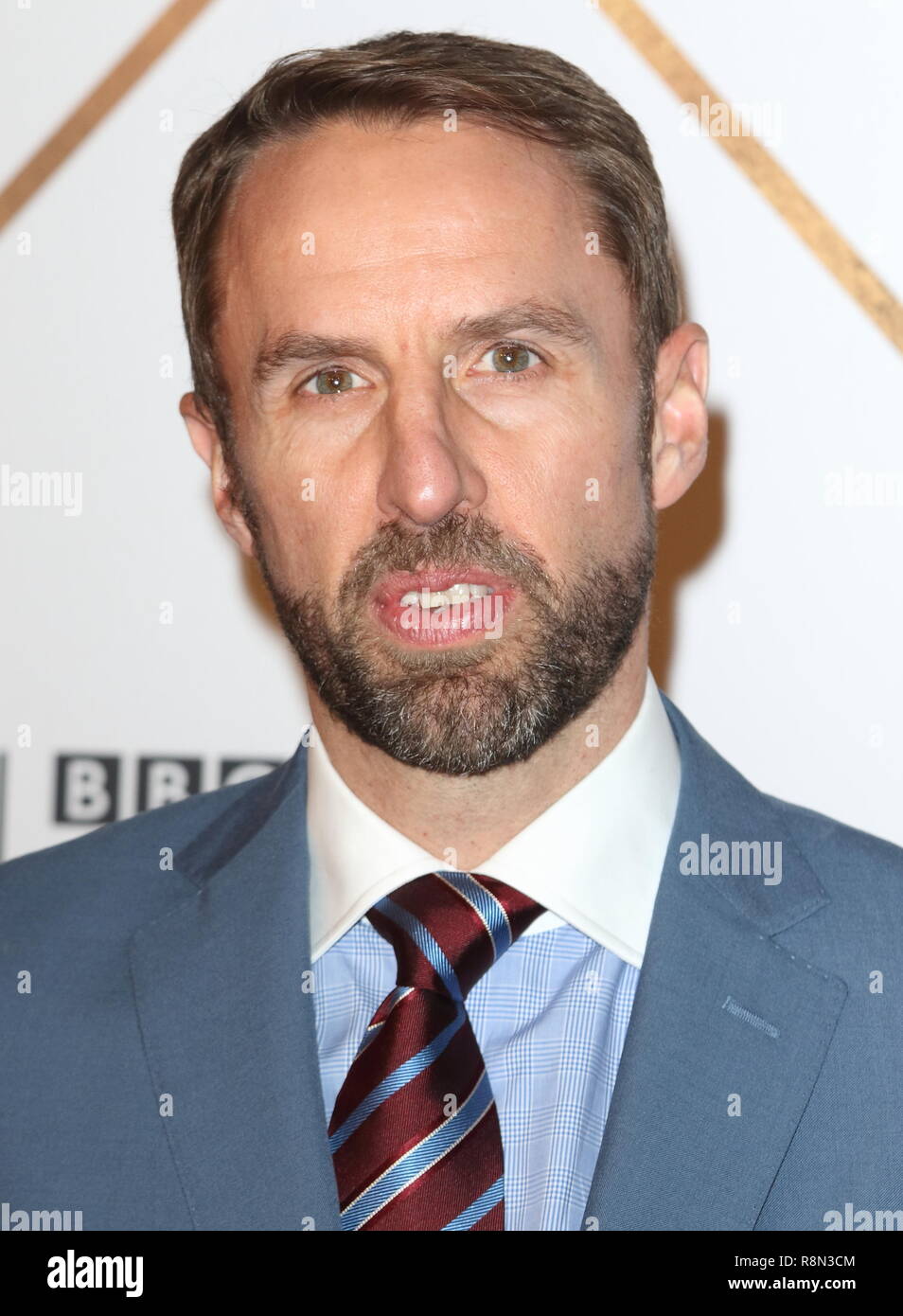 183 red carpet hi-res stock photography and images - Alamy