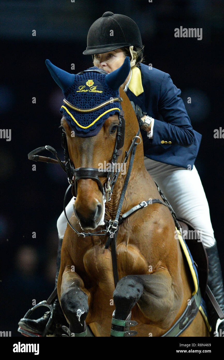 Prague, Czech Republic. 15th Dec, 2018. Edwina Tops-Alexander, show ...