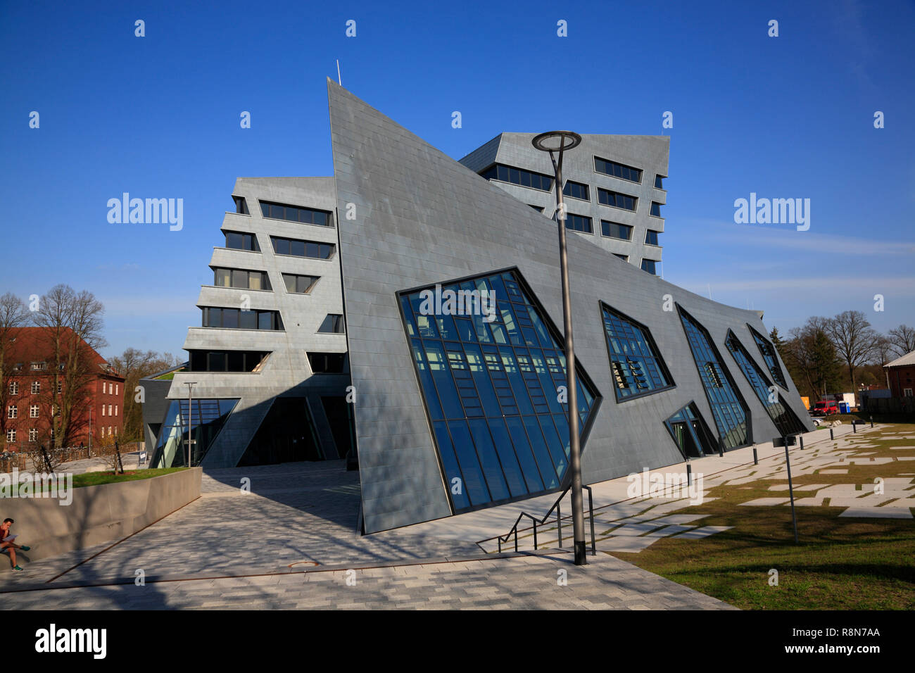 Uni architektur hi-res stock photography and images - Alamy