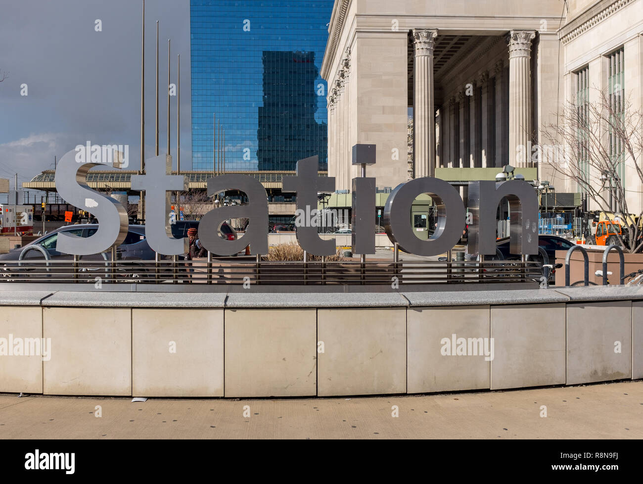 Amtrak 30th street station hi-res stock photography and images - Alamy
