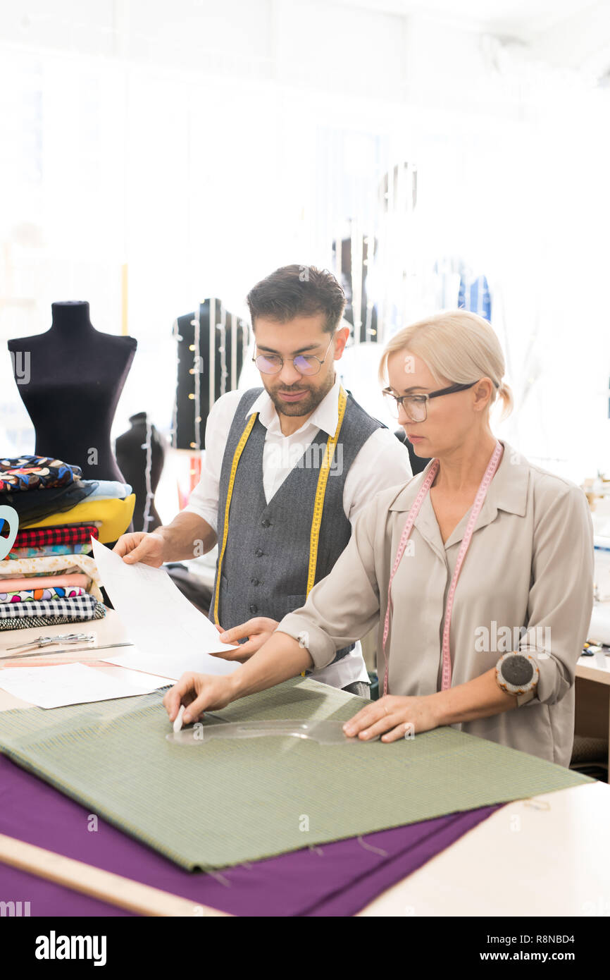 Tailors art hi-res stock photography and images - Alamy