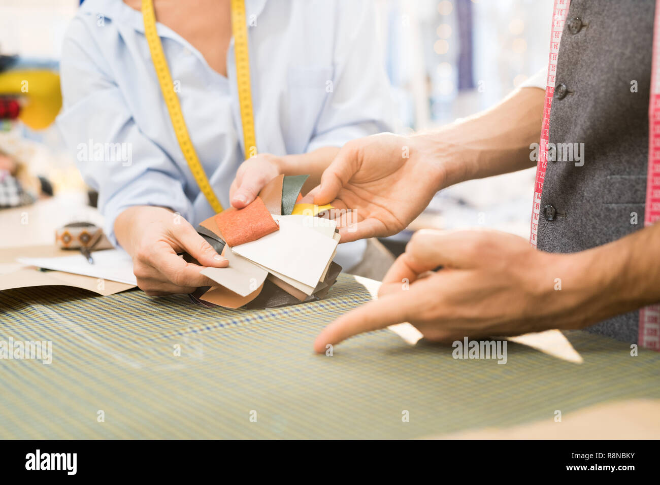 Textile sample hi-res stock photography and images - Alamy