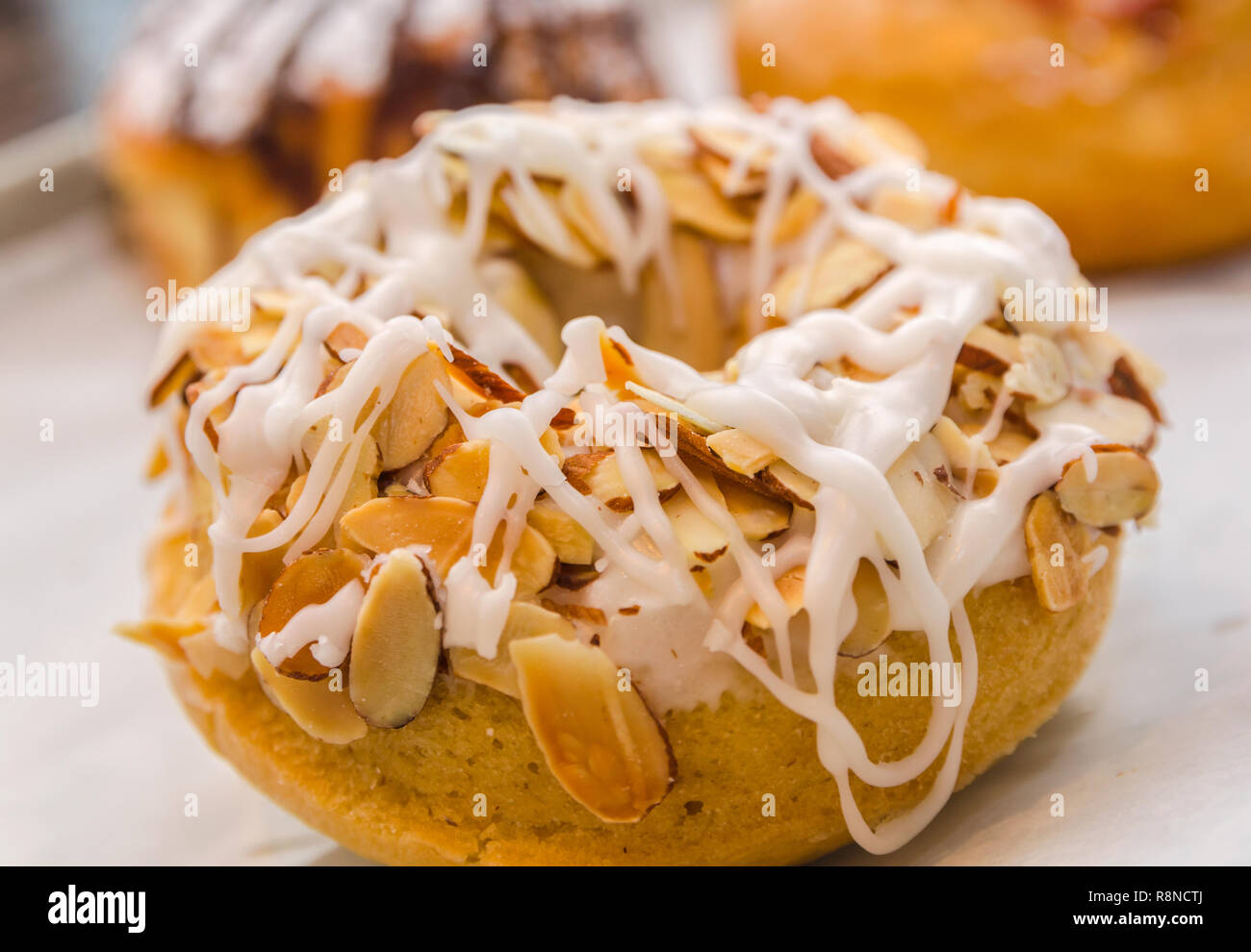 Doughnut shop hi-res stock photography and images - Alamy
