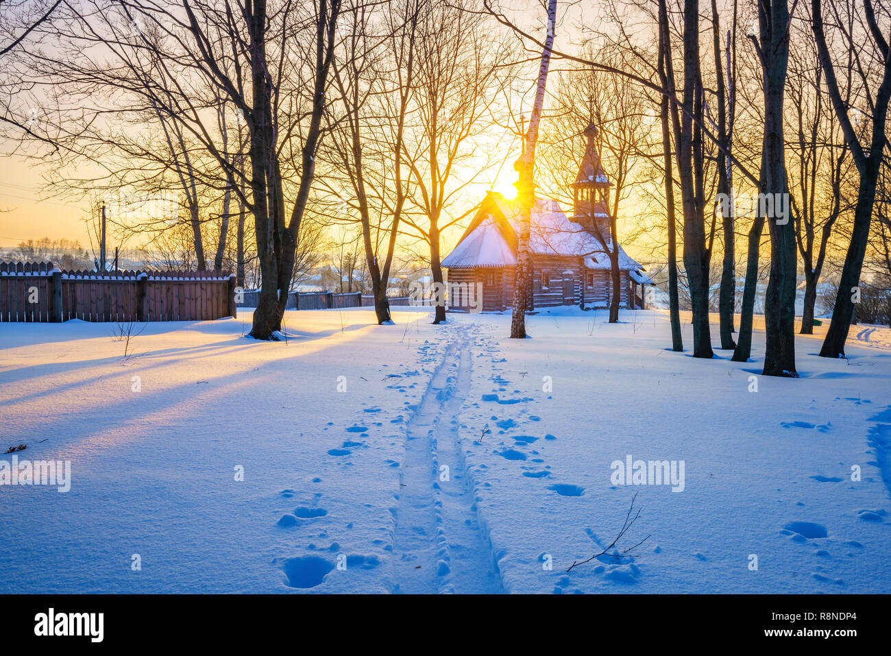 Winter russian architecture hi-res stock photography and images - Alamy