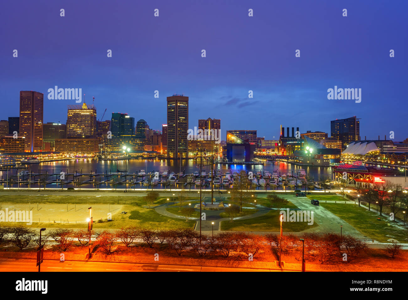 Baltimore city skyline hi-res stock photography and images - Alamy