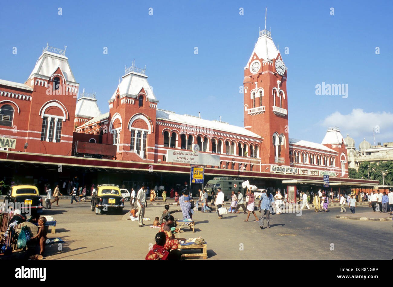 Chennai central railway station, Indo-saracenic style, chennai, tamil ...