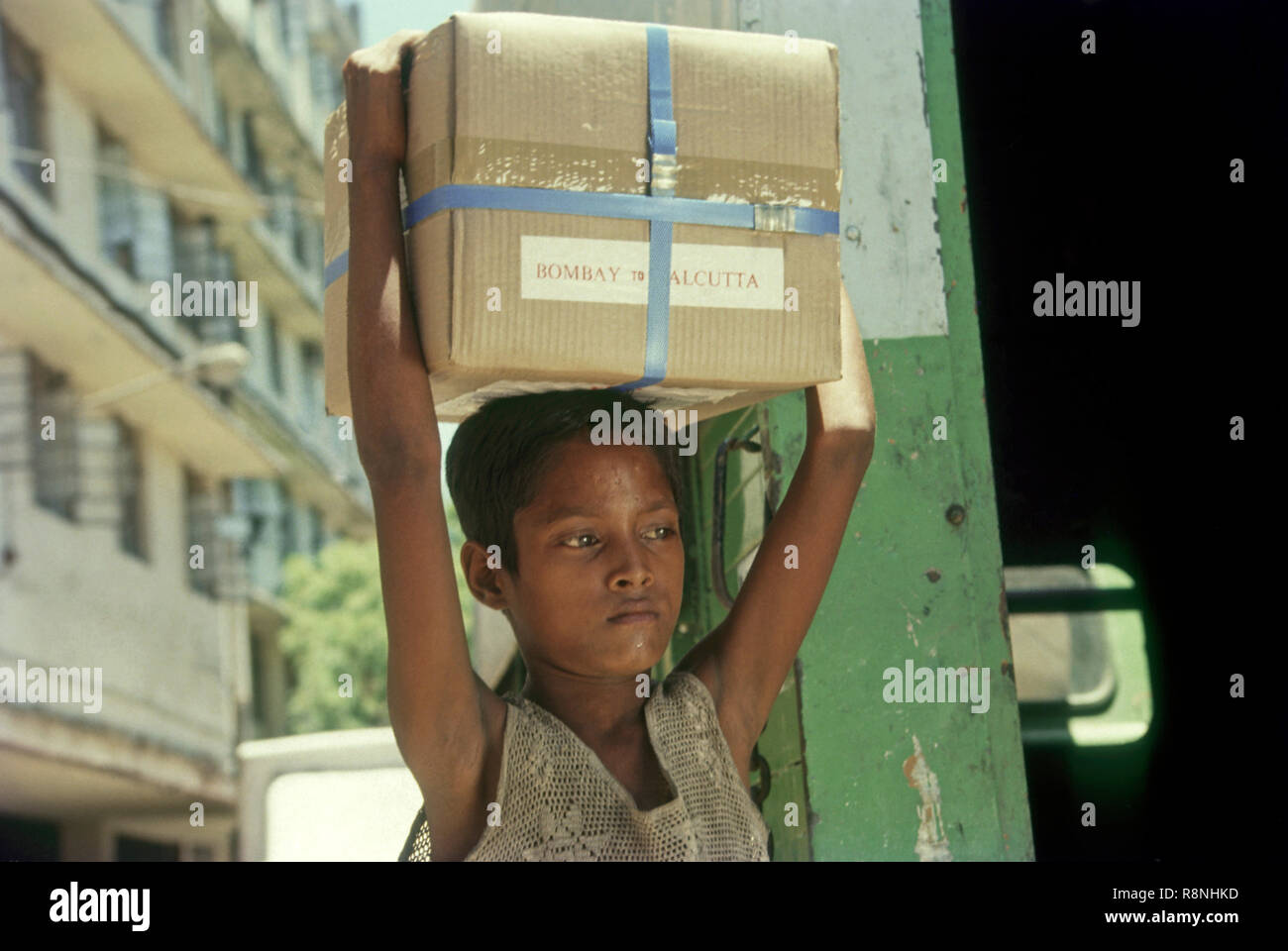 Poor labour hi-res stock photography and images - Alamy