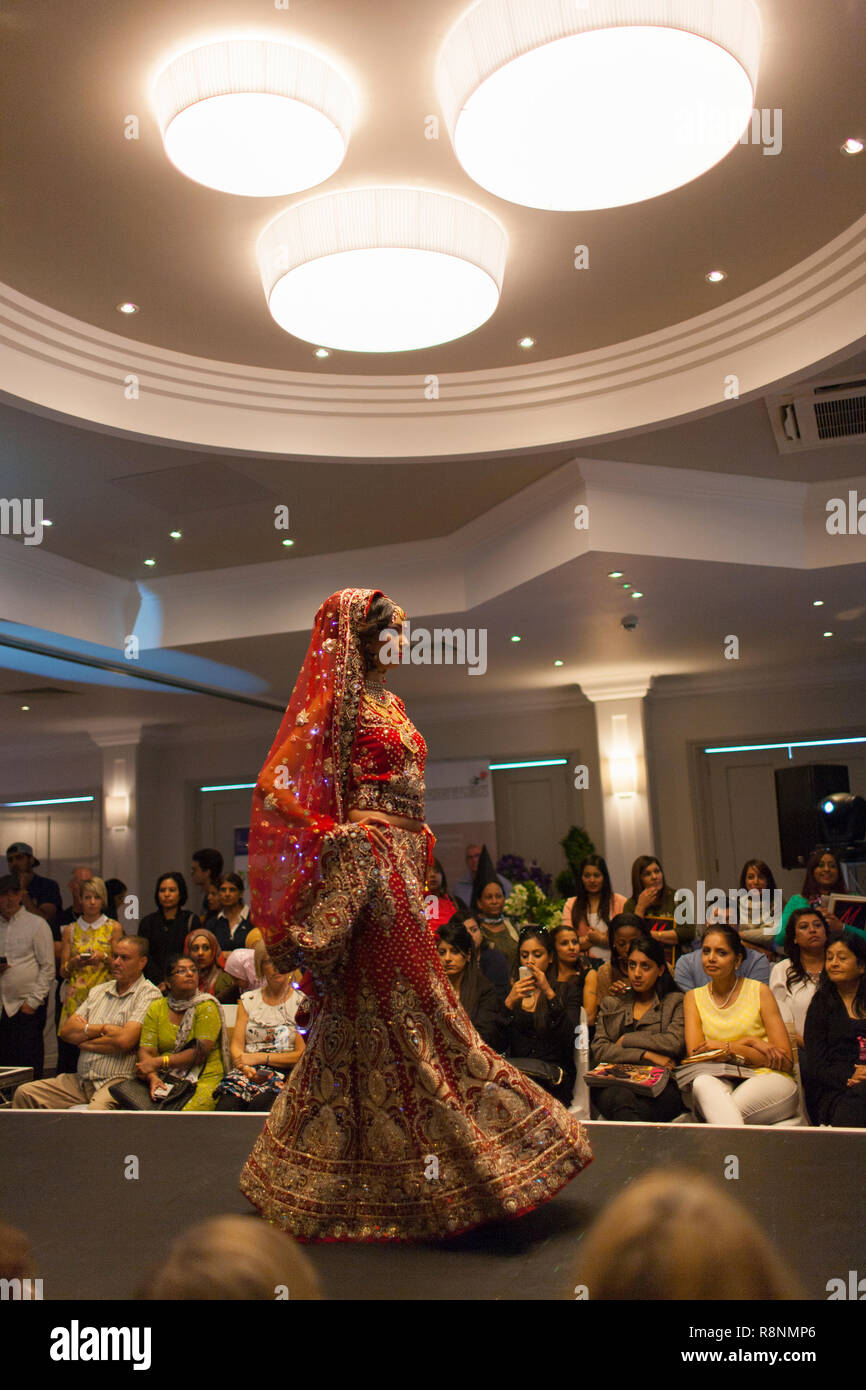 Indian models hi-res stock photography and images - Alamy