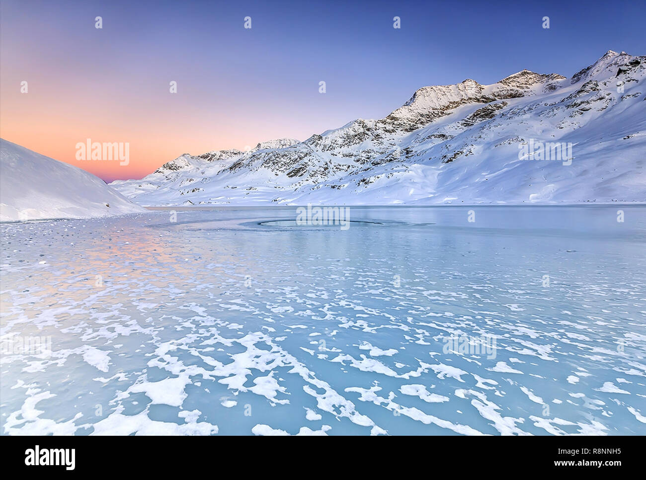 Glacier venezuela hi-res stock photography and images - Alamy