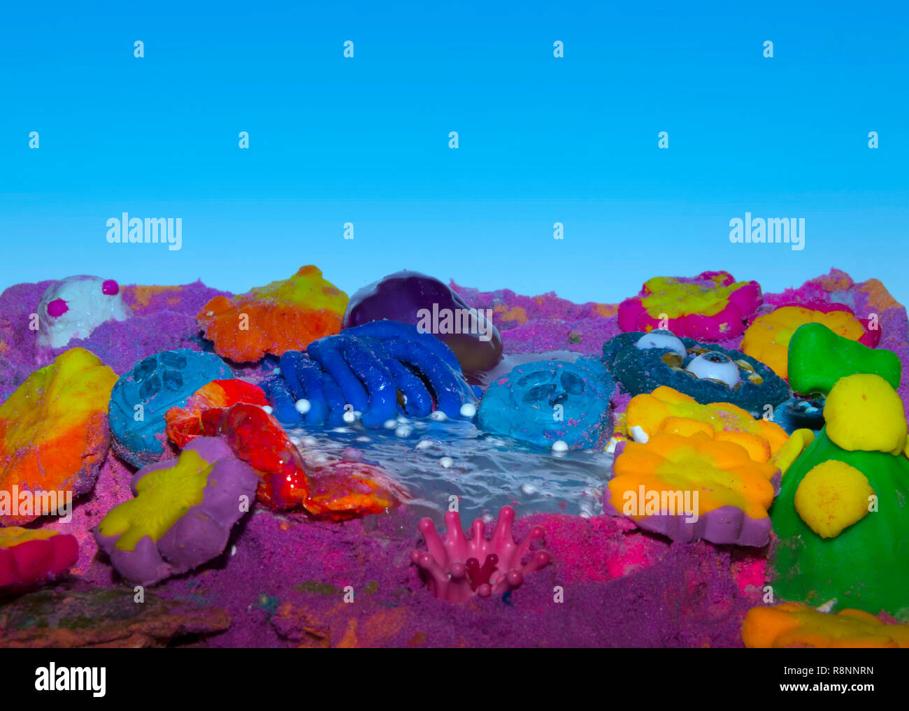 Pink aliens hi-res stock photography and images - Alamy