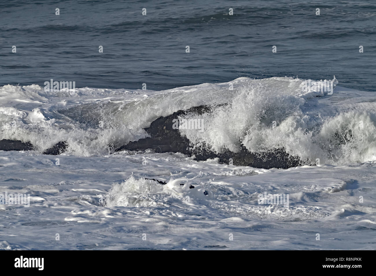 Wave Crashing and Splash Stock Photo - Alamy
