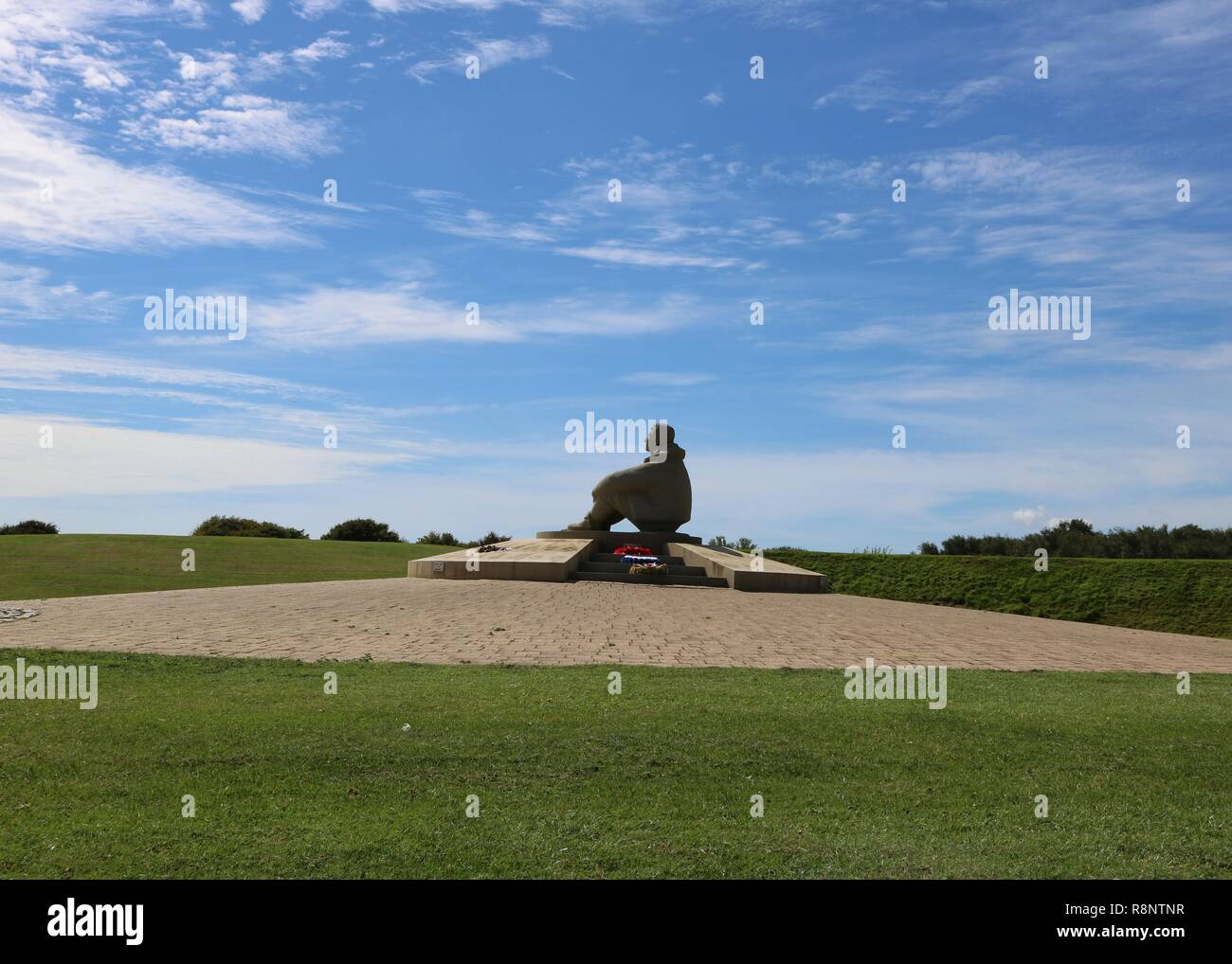 Battle britain memorial capel le ferne dover hi-res stock photography ...