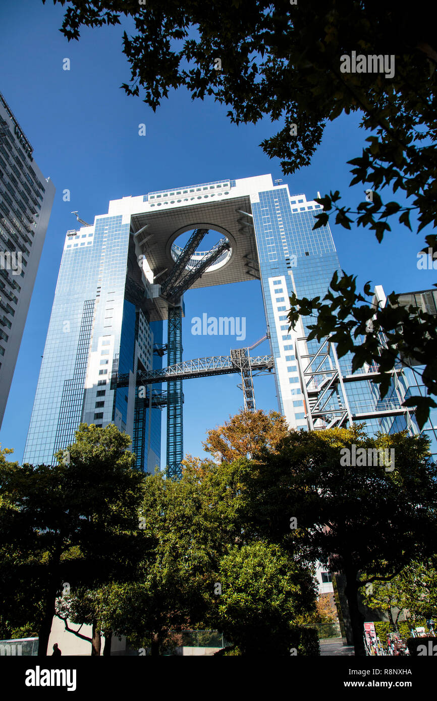 Osaka umeda sky building observatory hi-res stock photography and ...