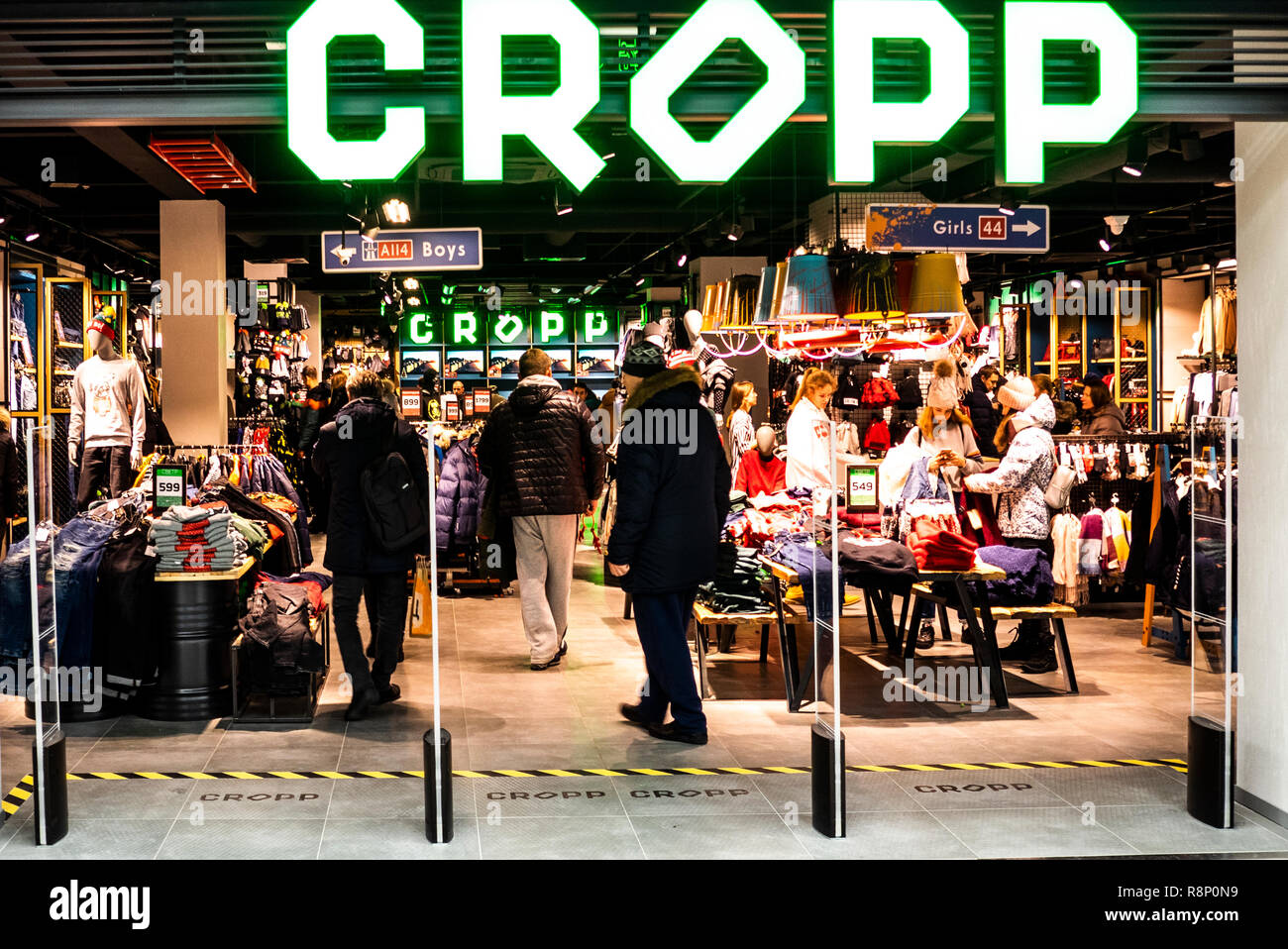 Cropp store in Pramid mall Stock Photo - Alamy