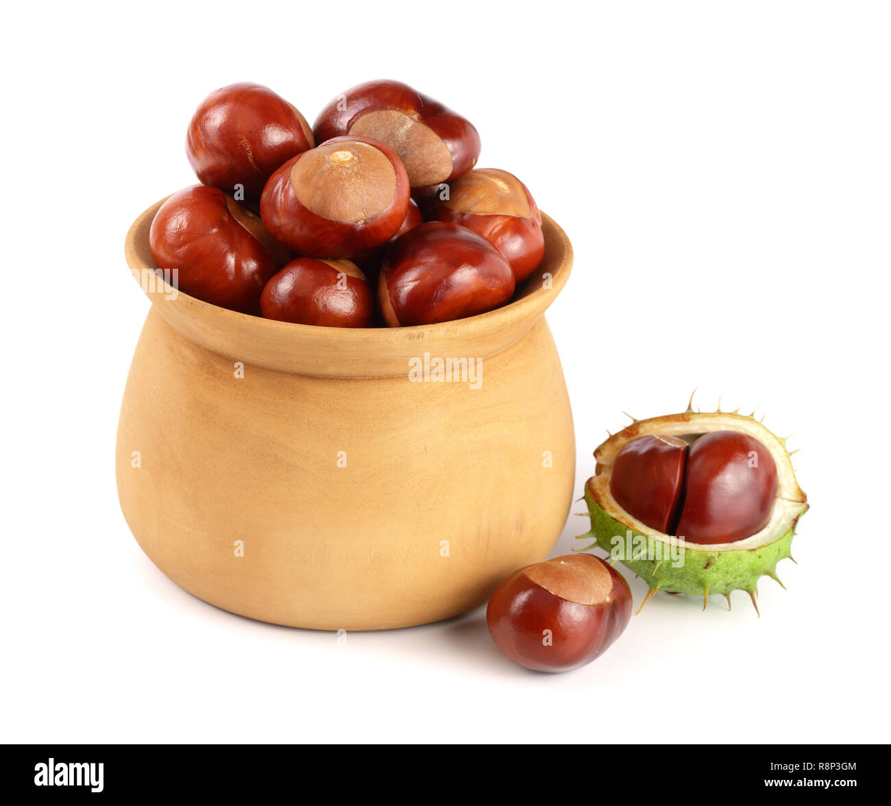 chestnut in a wooden bowl isolated on white background closeup Stock ...
