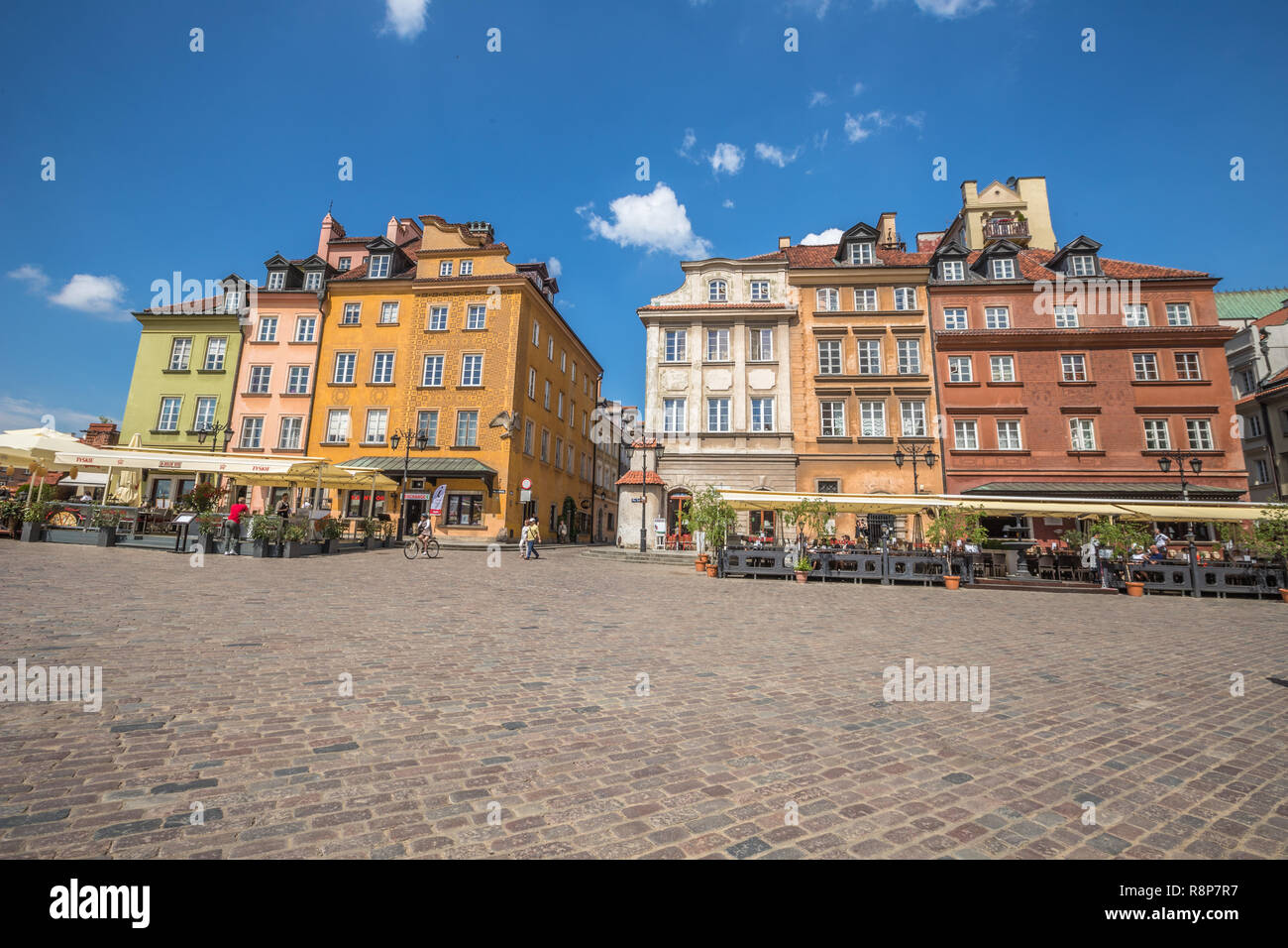 Nice old town square hi-res stock photography and images - Alamy