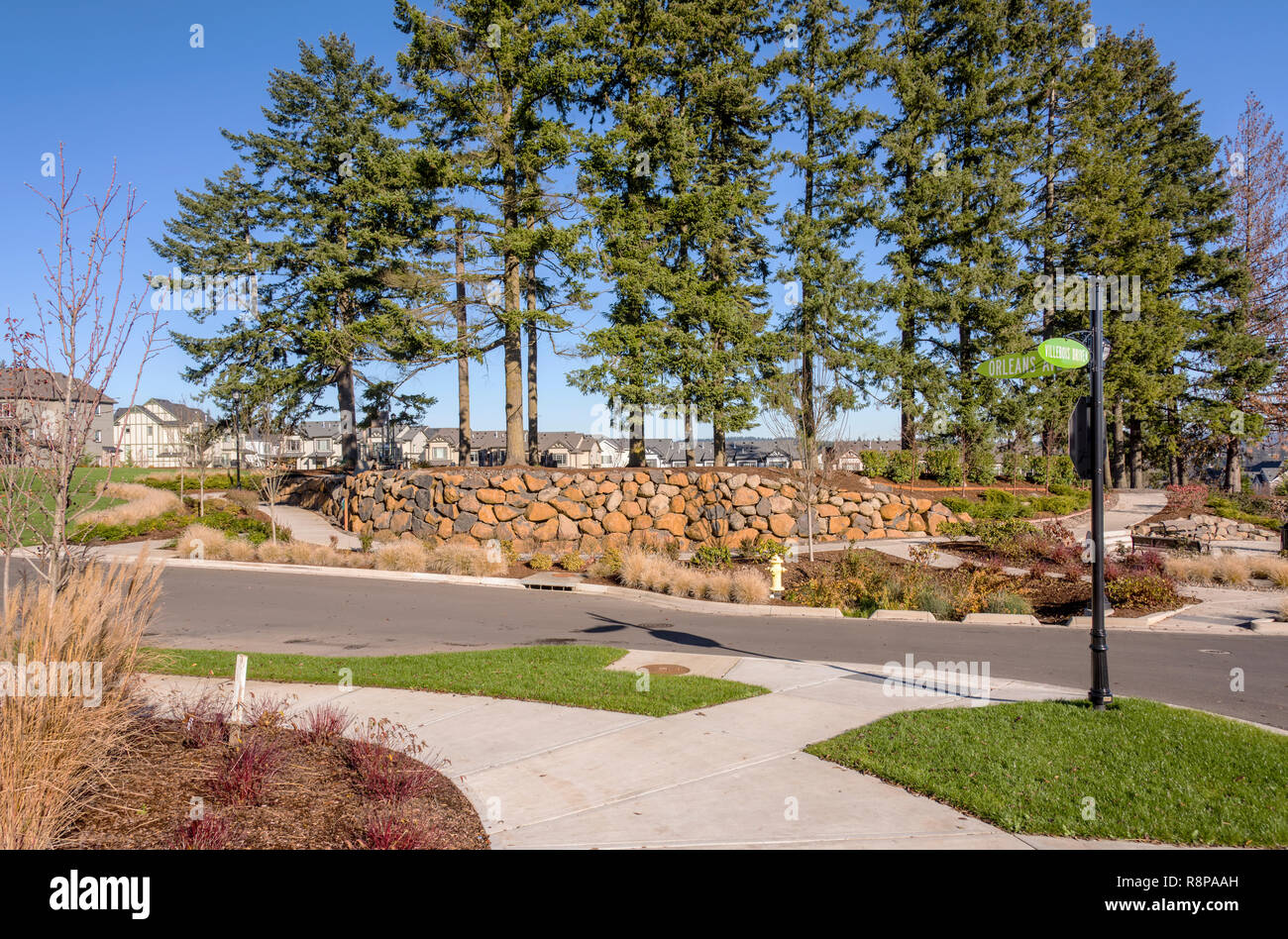 Public park with a view Wilsonville Oregon Stock Photo - Alamy