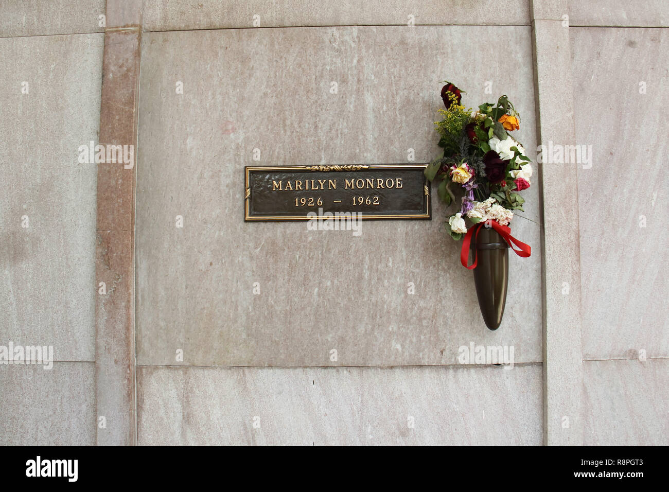 Marilyn Monroe Funeral Casket Marilyn's Funeral